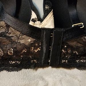 Lane Bryant | Intimates & Sleepwear | 38c Black Lace Plunge Bra Lane ...